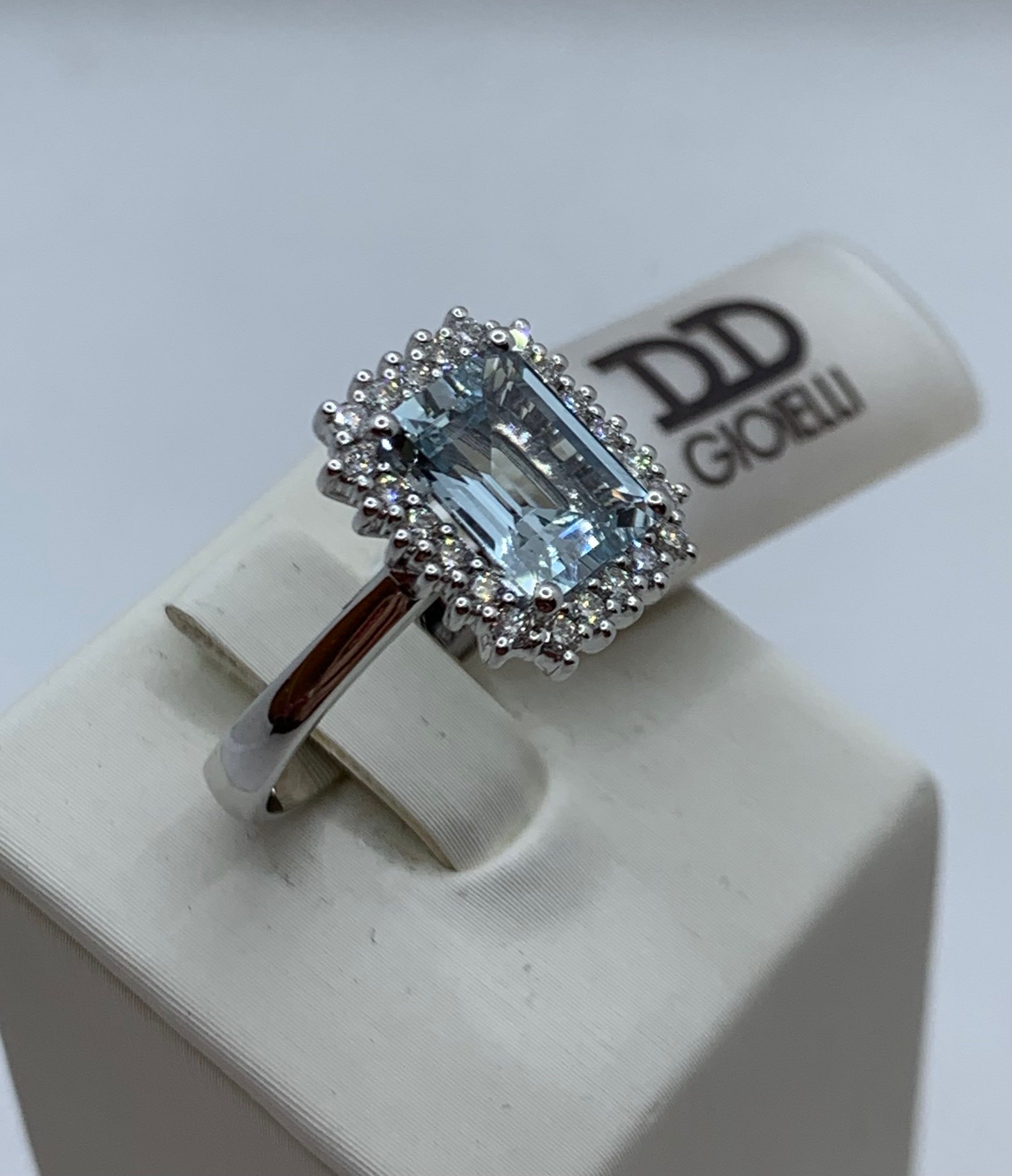 Anello Acquamarina Davite & delucchi – Gioielleria Della Rocca